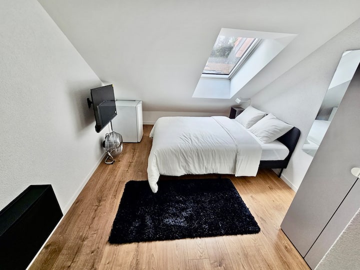 Cosy Private Room At Lausanne (333) - Lausanne