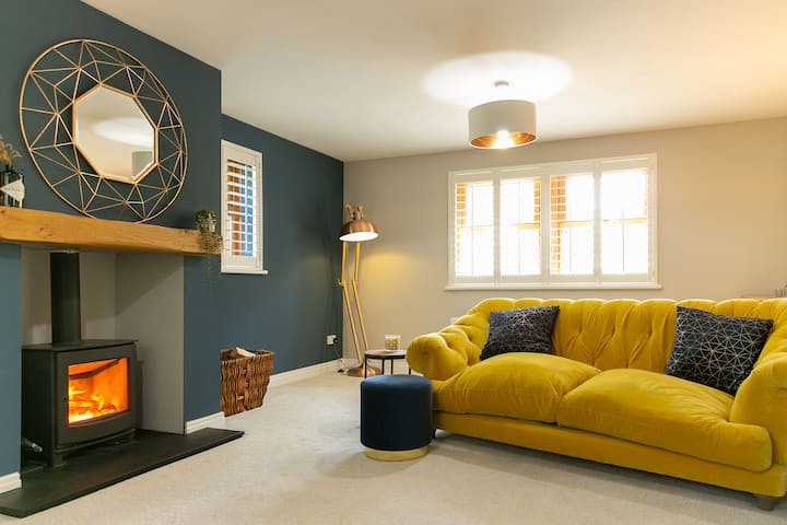 Modern Family Home - Gateway To Yorkshire - Ilkley