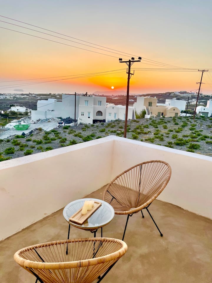 Sunset Sea View Superior Maisonette - Santorini