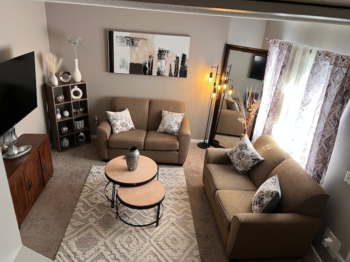 Very Elegant And Charming Home. - Toledo, OH