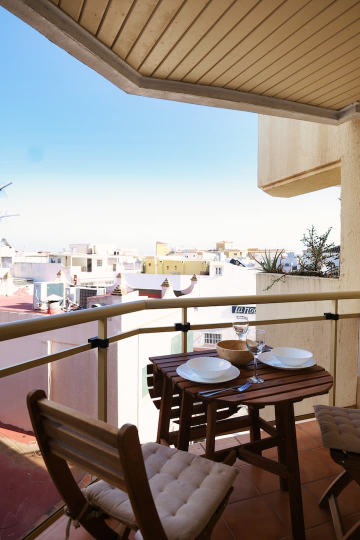 Nogalera Center Apartment With A Stunning Terrace - Torremolinos