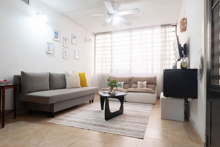 Relax & Unwind; Walk To Beach + Local Flavors - Luquillo