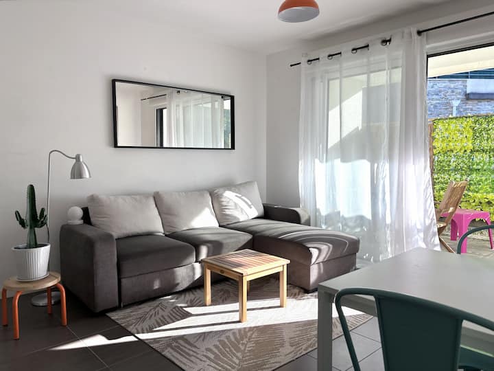 T2 Avec Terrasse & Parking Privé – Plage à 5 Min - Saint-Jean-de-Luz