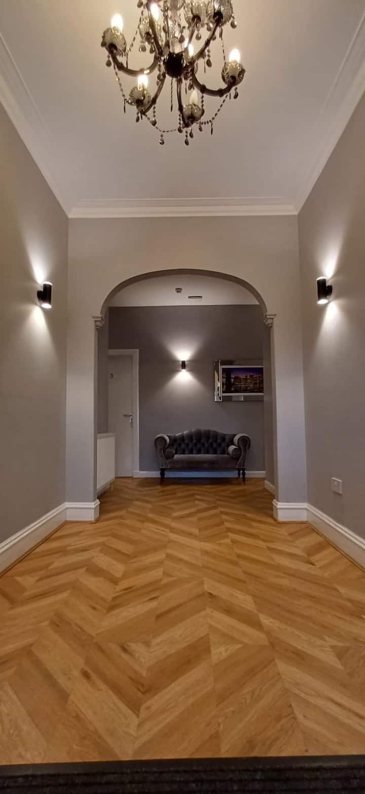 173 2dbl Ensuite Room Kirkcaldy. Fab For Edinburgh - Kirkcaldy