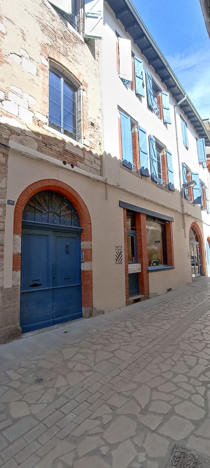 Cite : Capitale Du Chapeau - Caussade