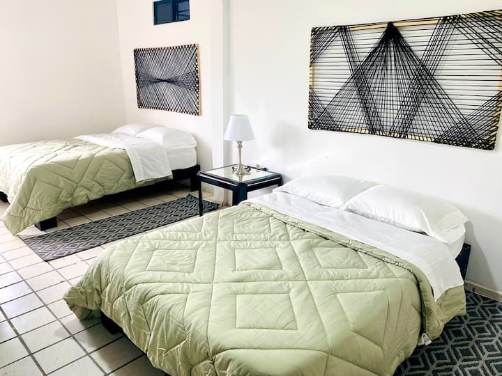 Casa Independencia - Leon