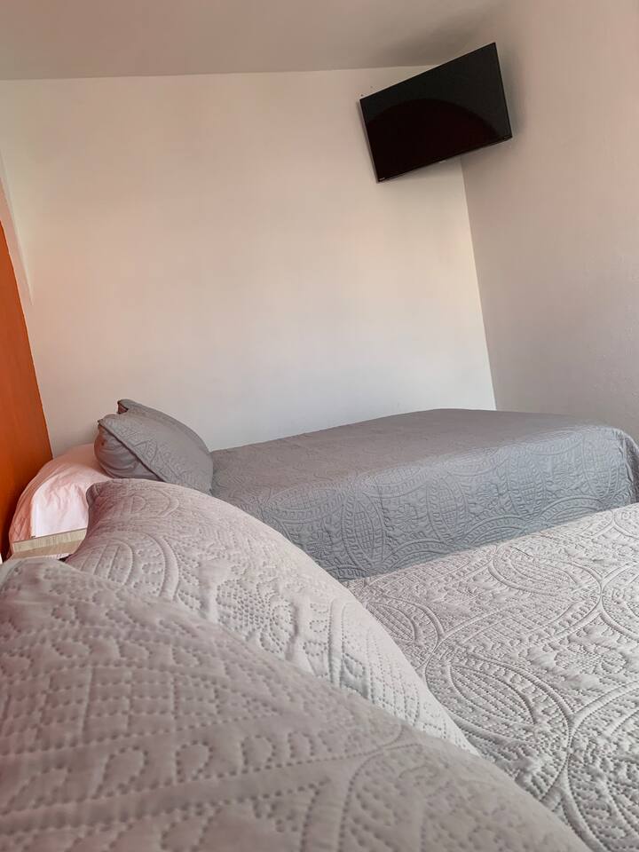 7 Céntrico/wifi Rápido/tv/vista/4 Personas - Guanajuato