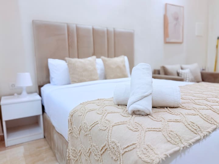 Studio De Luxe à 2 Min De La Gare & Plage &Centre - Tanger