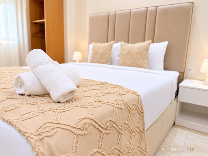 Luxury Studio 2 Minutes From Train Station & Beach & Center - タンジェ