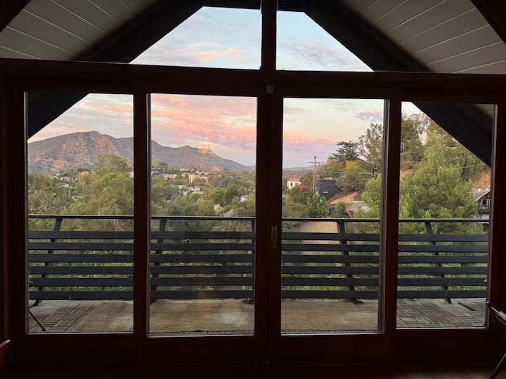 Architectural Marvel In Hollywood Hills With Views - Los Angeles, CA