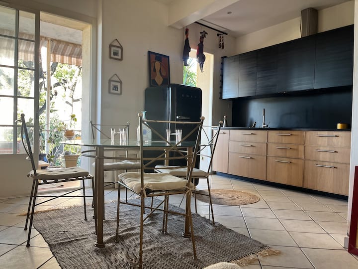 L’émeraude. - Plage de Hyères