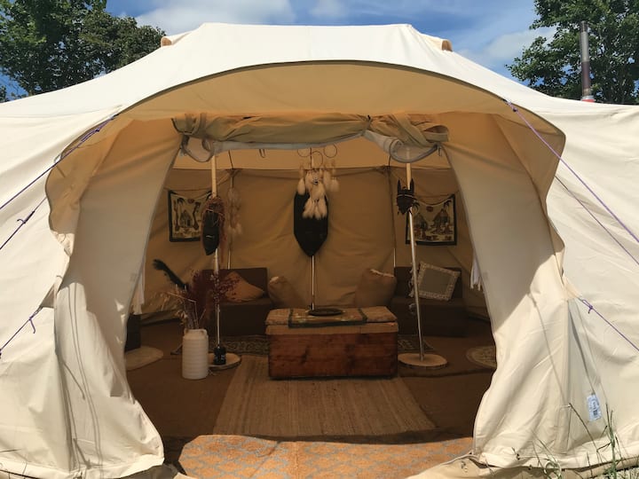Feather, Luna Tent/sleeps 5 - オックスフォードシャー