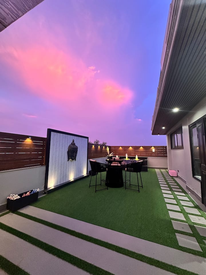 The Penthouse With Terrace Garden~wish Homes Stays - Delhi, India