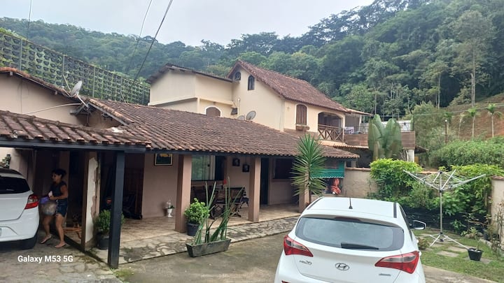 Casa Rústica Em Penedo-rj - Itatiaia