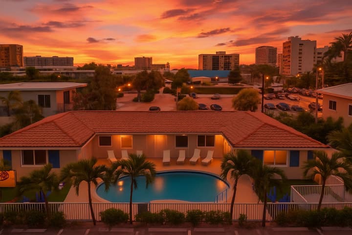 Catalina Palms | Steps To Beach | Heated Pool #3 - Orchid Beach, Pompano Beach
