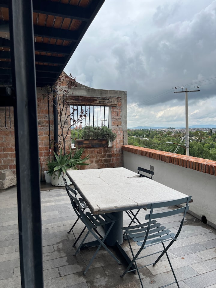 2nd Floor Loft Amazing Views - San Miguel de Allende