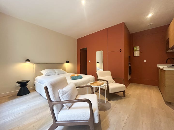 Appartement Charme Refait à Neuf Avec Terrasse - Place Paul Doumer