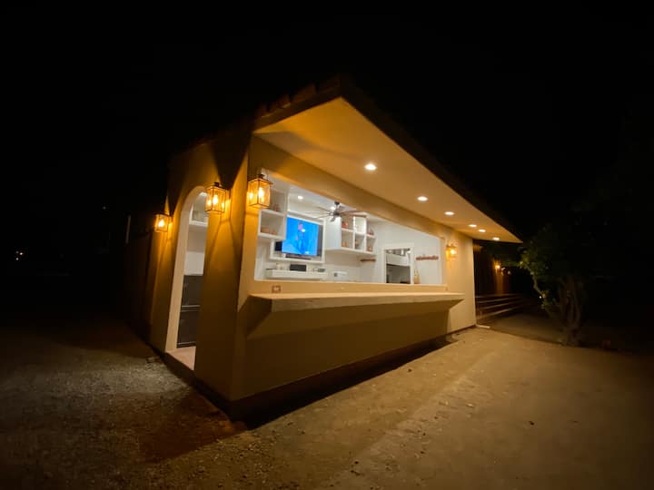 Outdoor Tiny Casitas Camping - Bakersfield, CA