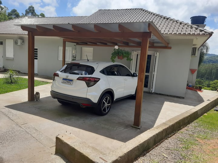 Casa Finger (Novo)
*800m Do Núcleo/adoma/centro - Dois Irmãos