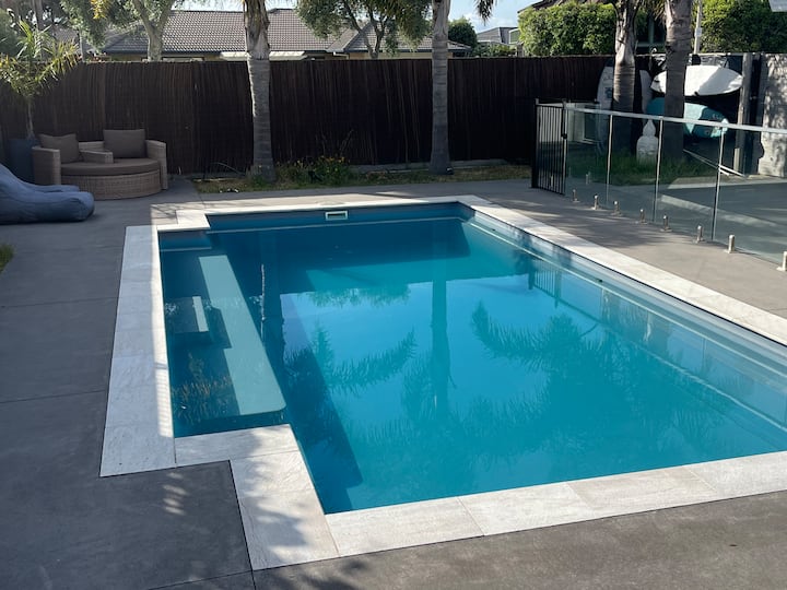 Sandhurst Villa - Papamoa