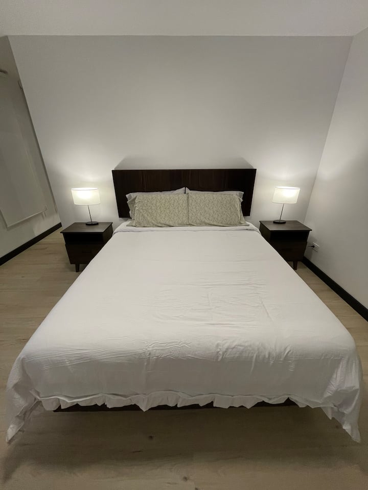 Suite Nueva, Edificio Seguro Centro Norte Uio - Quito