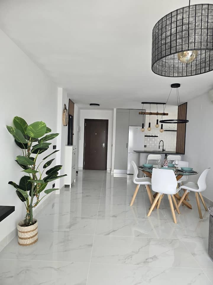 Уютная квартира на берегу моря - Torrevieja