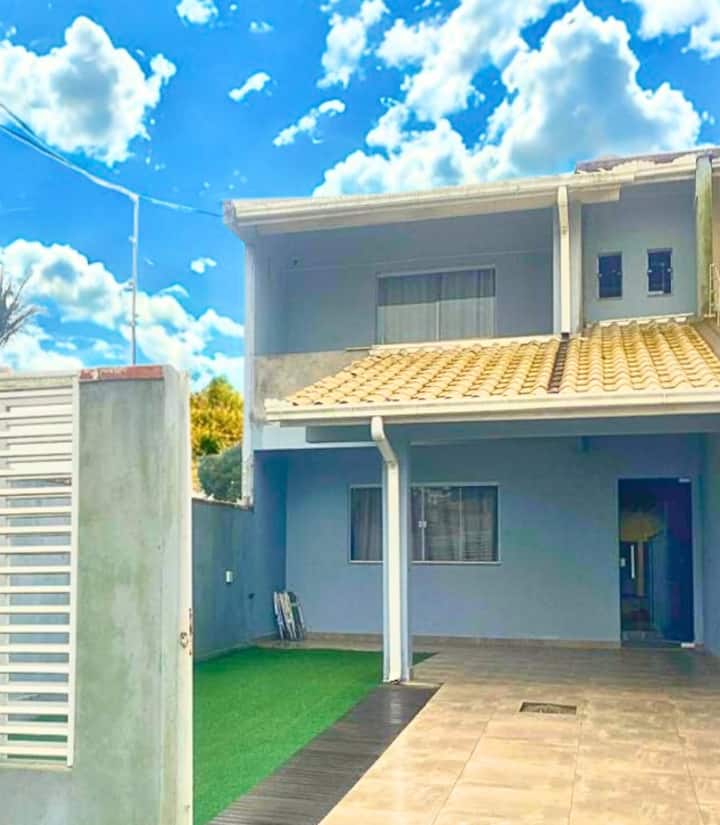 Sobrado Com Piscina A 5 Min Do Beto Carrero - Penha