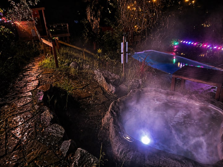 Private Spa Retreat | Pool, Hot Tub, Sauna Suite B - Jackson Rancheria Casino Resort