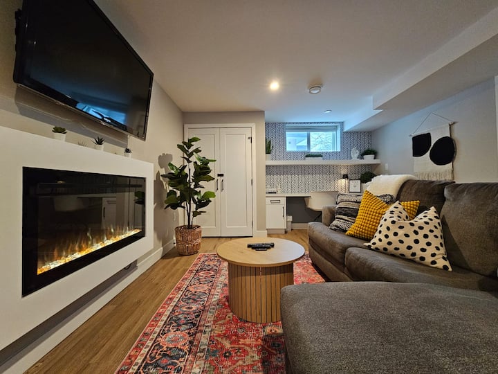 Boho Bliss | Stylish Suite By Uhnbc | Pets Welcome - Prince George