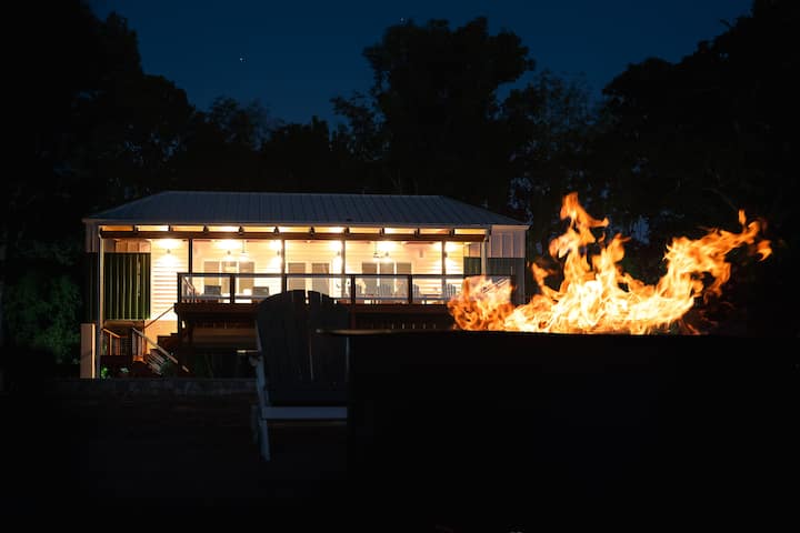 Bonfire At Batali•caribbean Beachfront - Dominica