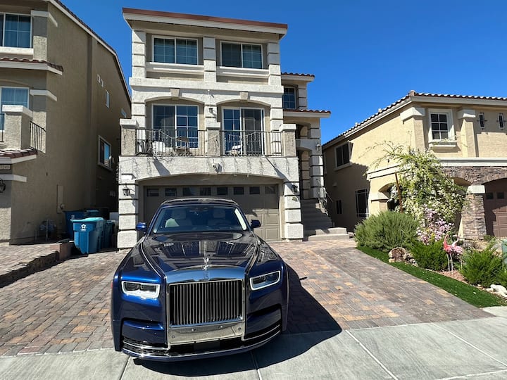 #16-3 Private Bedroom W/ King Be - Las Vegas, NV