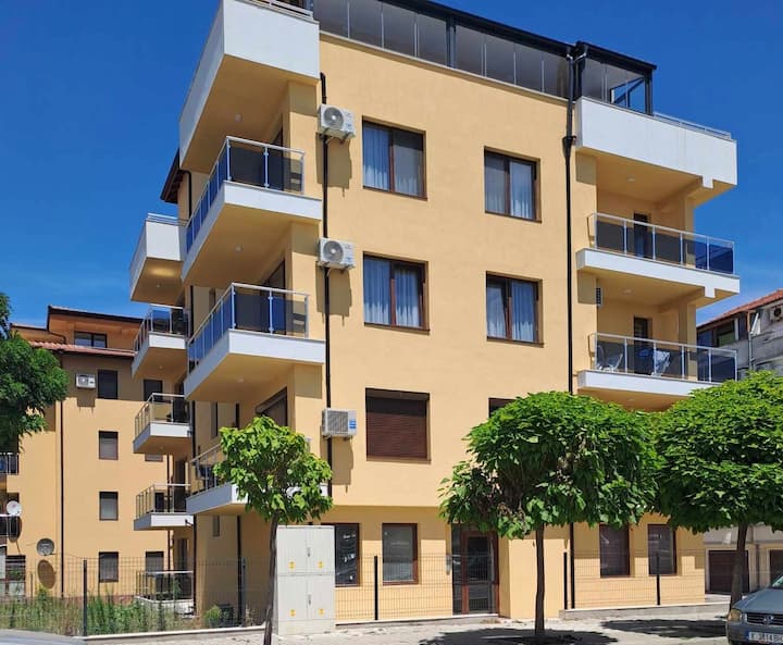 Summer Apartment #14 Near The Beach. Quiet Area. - Primorsko