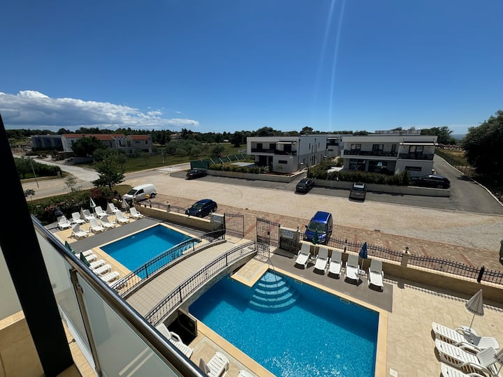 Penthouse Funtana With Pool - Funtana