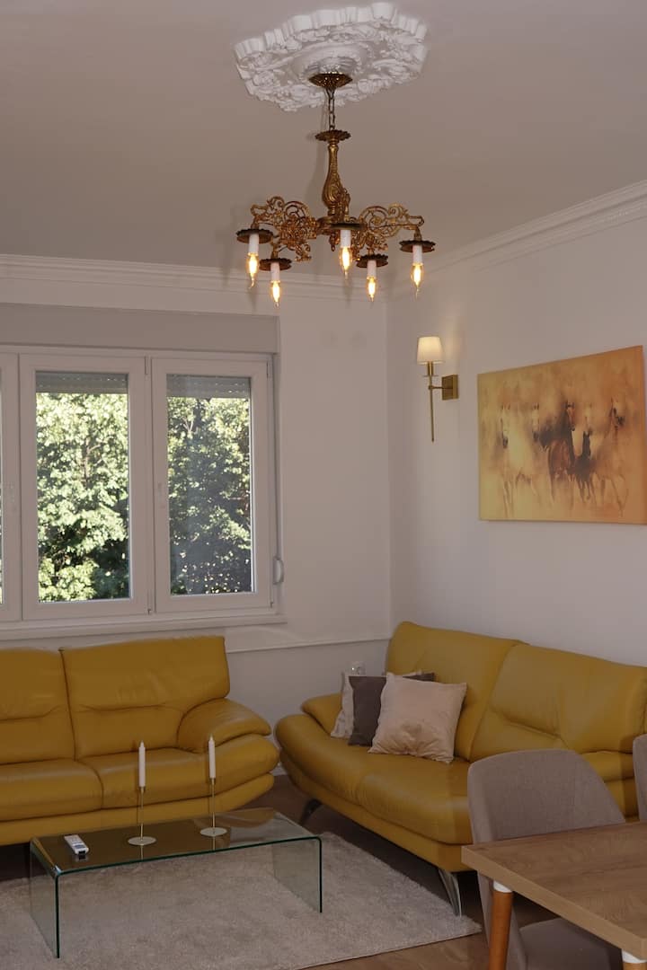 Macedonia Square Apartment - Skopje