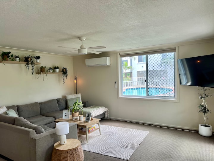 Palmy Beachside Getway - Currumbin Wildlife Sanctuary