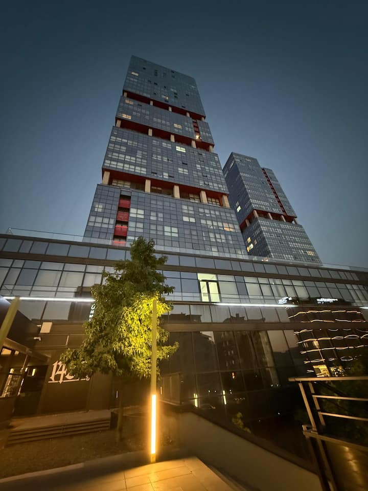 Modern 1-bedroom | Safe Residence, Metro Close - Heybeliada