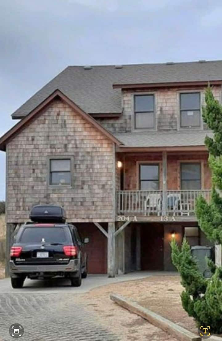 Ocean Front,4 Bed,3 Bath - Nags Head, NC