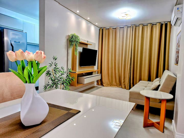 Ap 2 Dorm, 2 Wc, 3 Ares, Sac C/chur, Próx Ao Mar. - Florianópolis