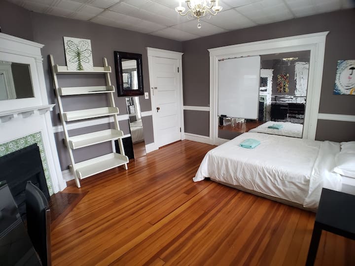 The Grey Room - Somerville, MA