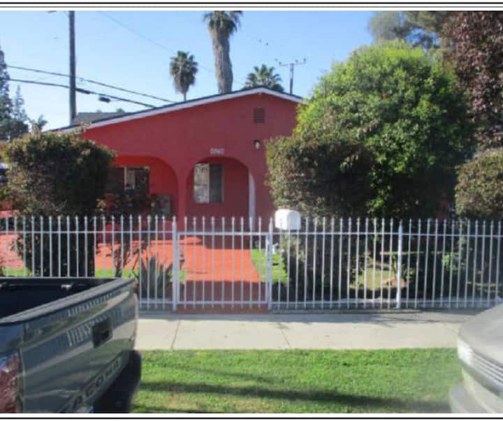 Home Away From Home In La - Norwalk, CA