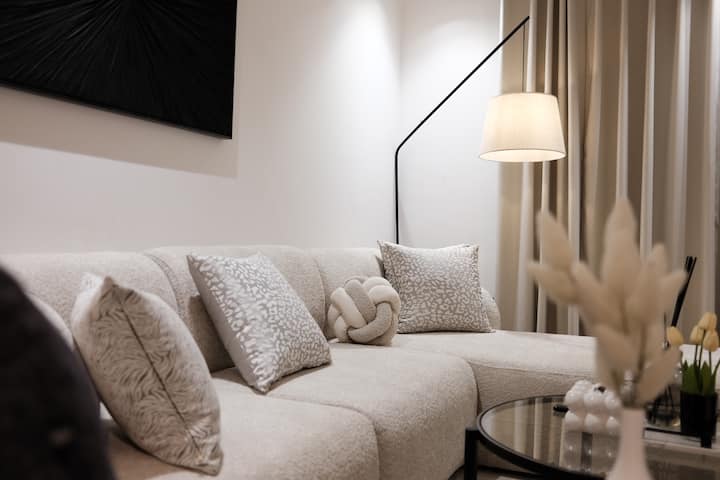 Modern 1br Riyadh | Self Check-in | Public Parking - Riyadh