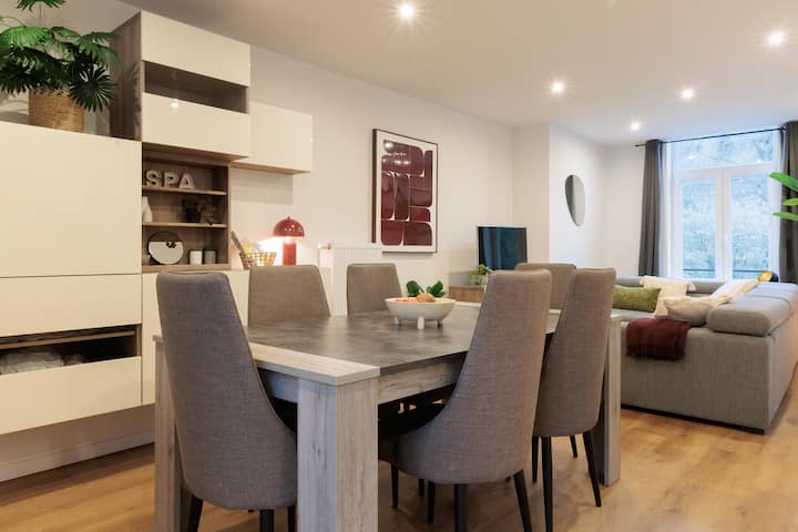 Appartement Spacieux En Centre-ville - Spa