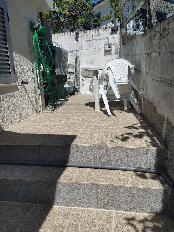 Type: Studio Sympa Indépendant Et Agréable - Fafe