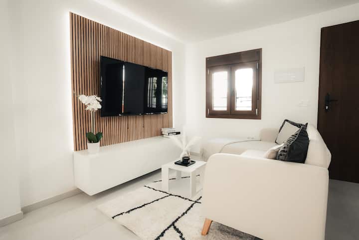 Modern Andalusian House One Minute From The Beach - Fuengirola