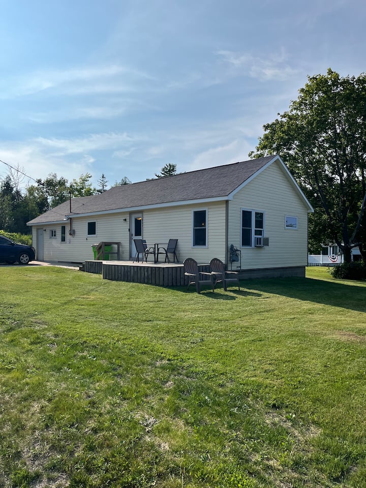 Entire House-downtown St. Ignace - St. Ignace, MI