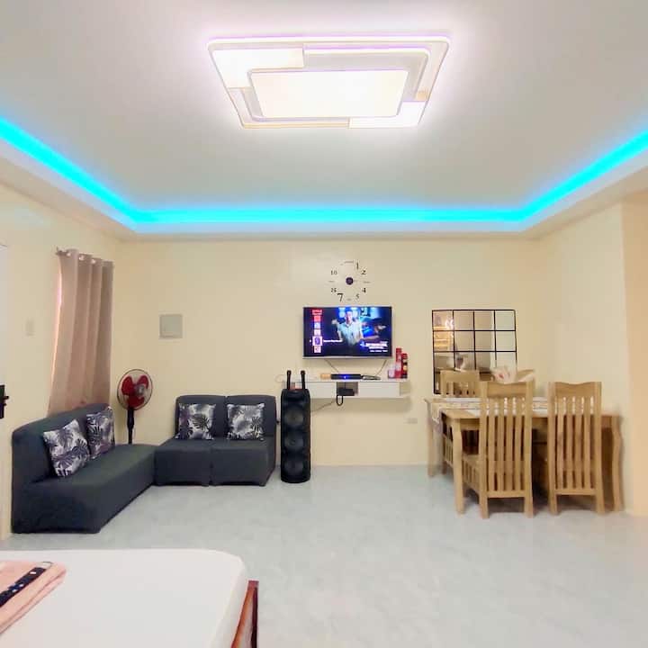 Wyne's Tiny House Near Royal Farm Resort - Dapitan City