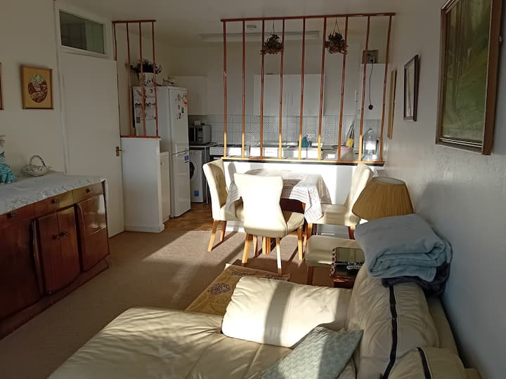 Finchley Road Nw3:modern 2 Bedrm.flat,superb Views - Colindale - London