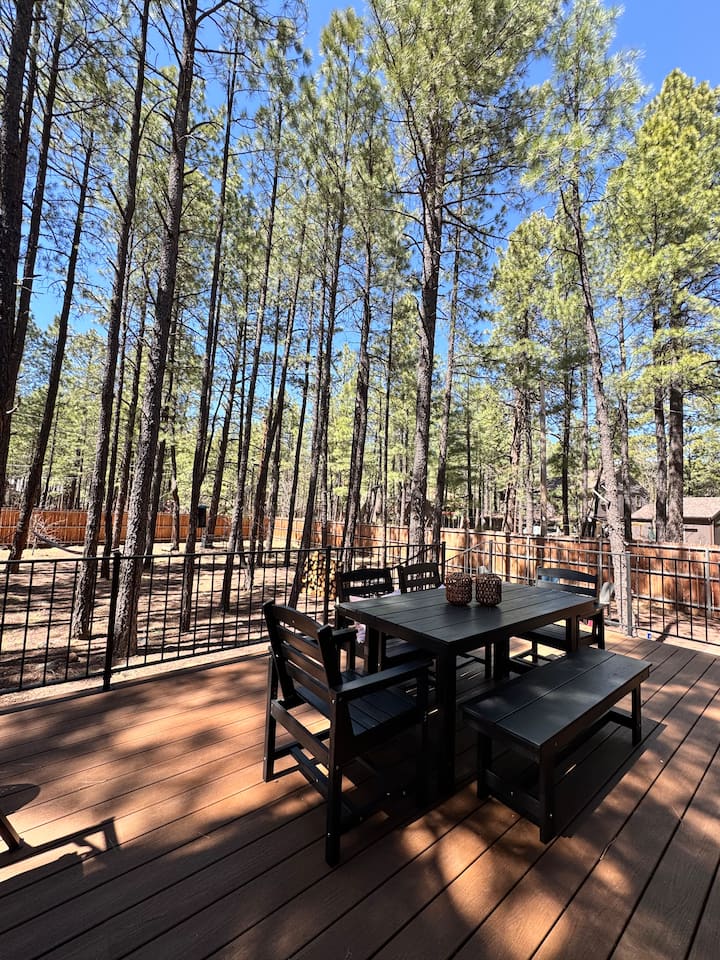 Ponderosa Place In Pinetop - Hawley Lake, McNary