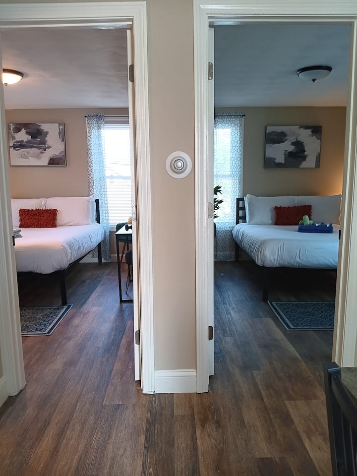 The Micro-loft At Mt. Pleasant*new 2br Apt|parking - Providence