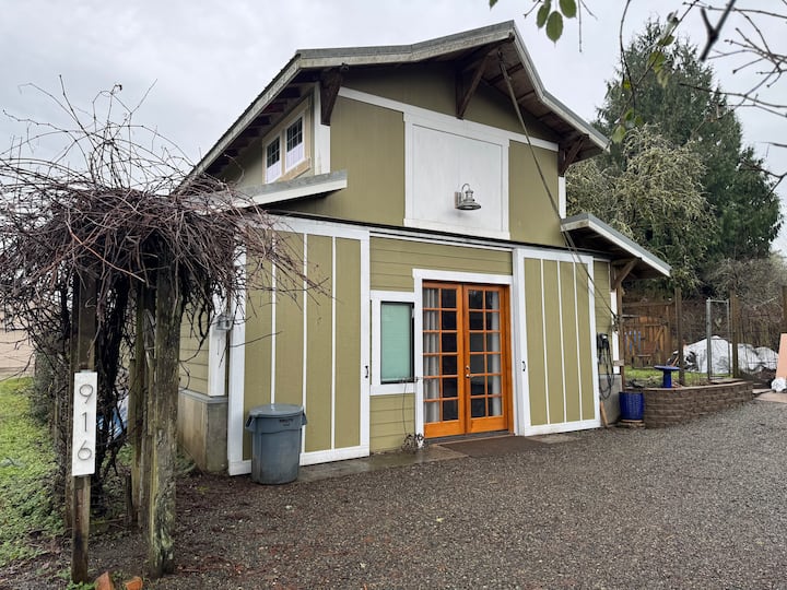 Garden Haven Aka The Boathouse - Olympia, WA